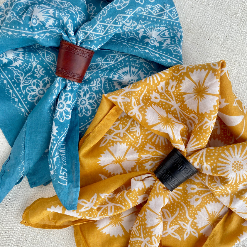 Hand-Stamped Bandana Slide – lastchancetextiles